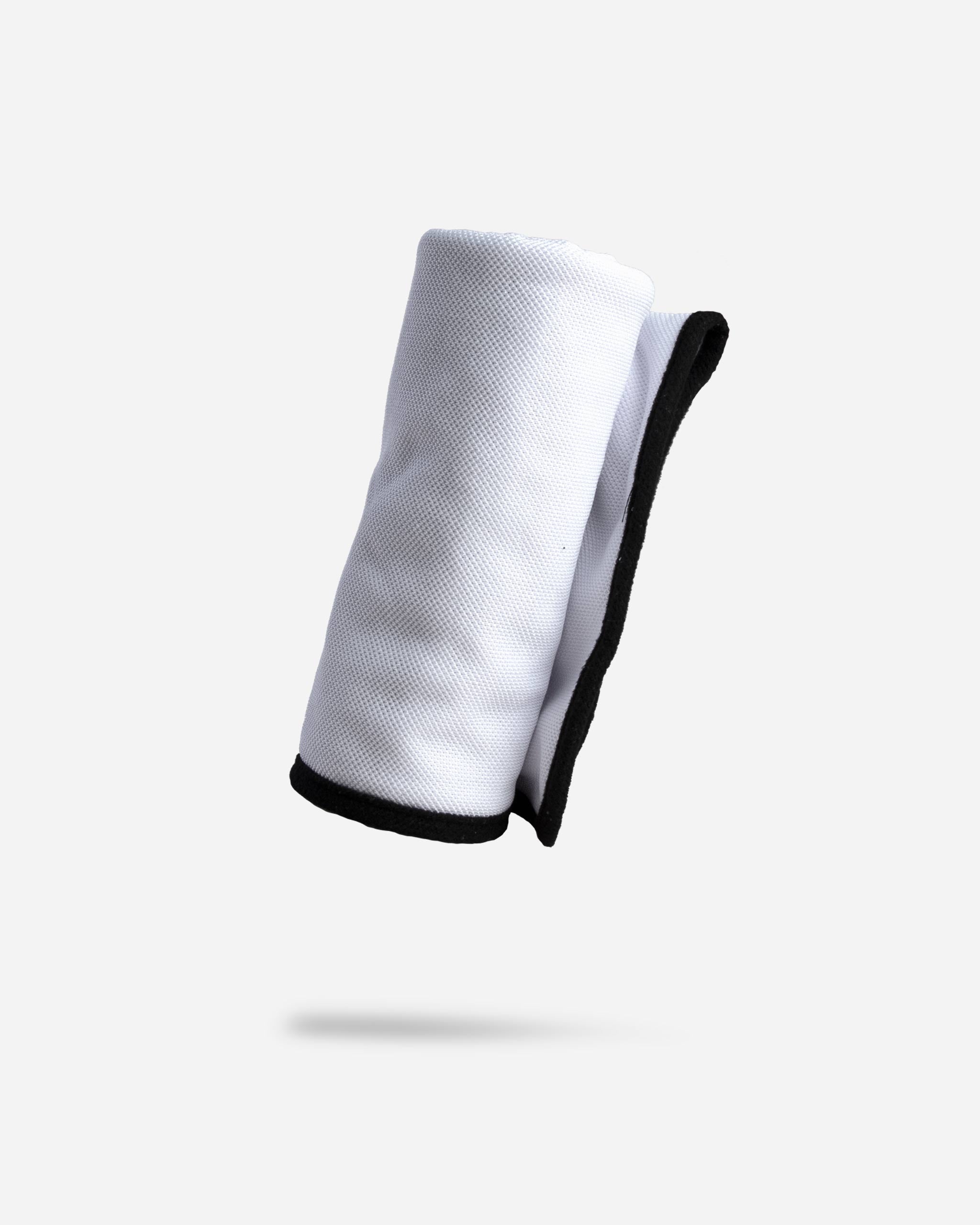 Car Drying Microfiber Towels | Chamois | Master Blaster & Air Cannon ...